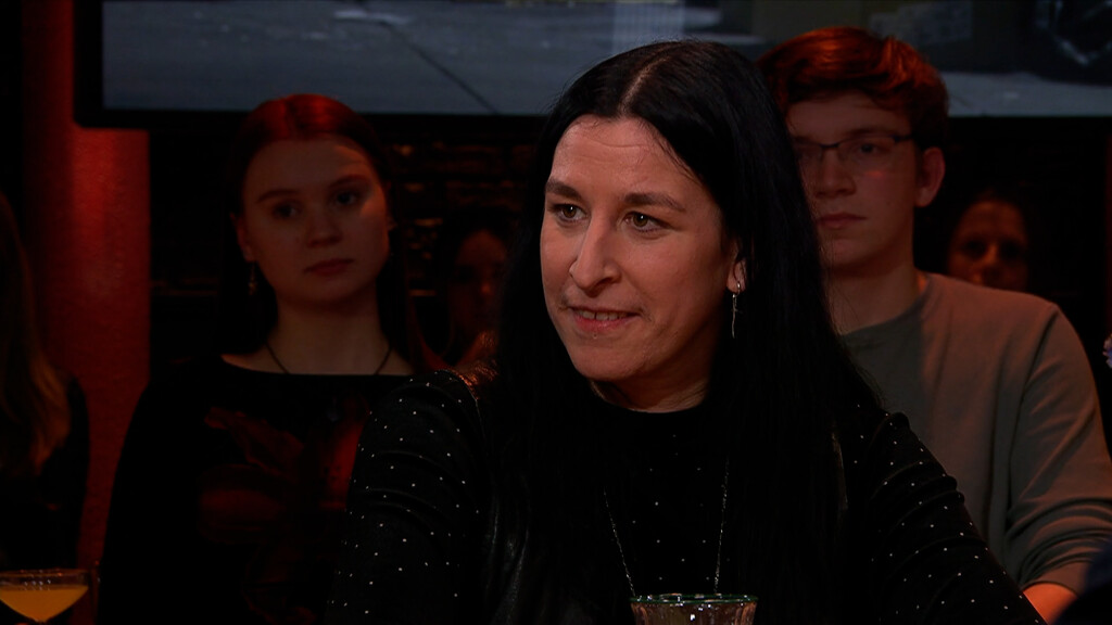 Bar Laat gemist? Kijk het hier.