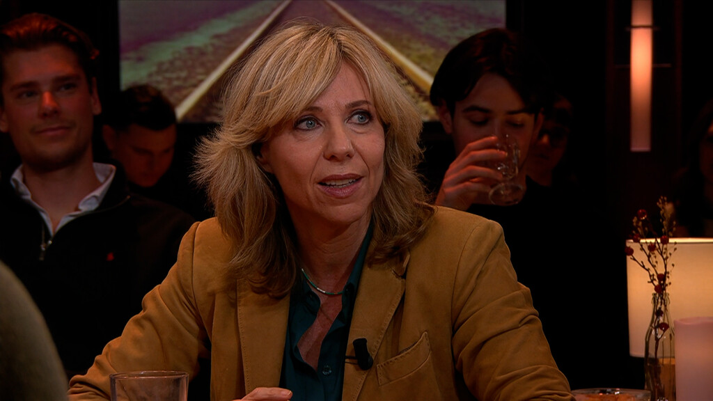 Bar Laat gemist? Kijk het hier.