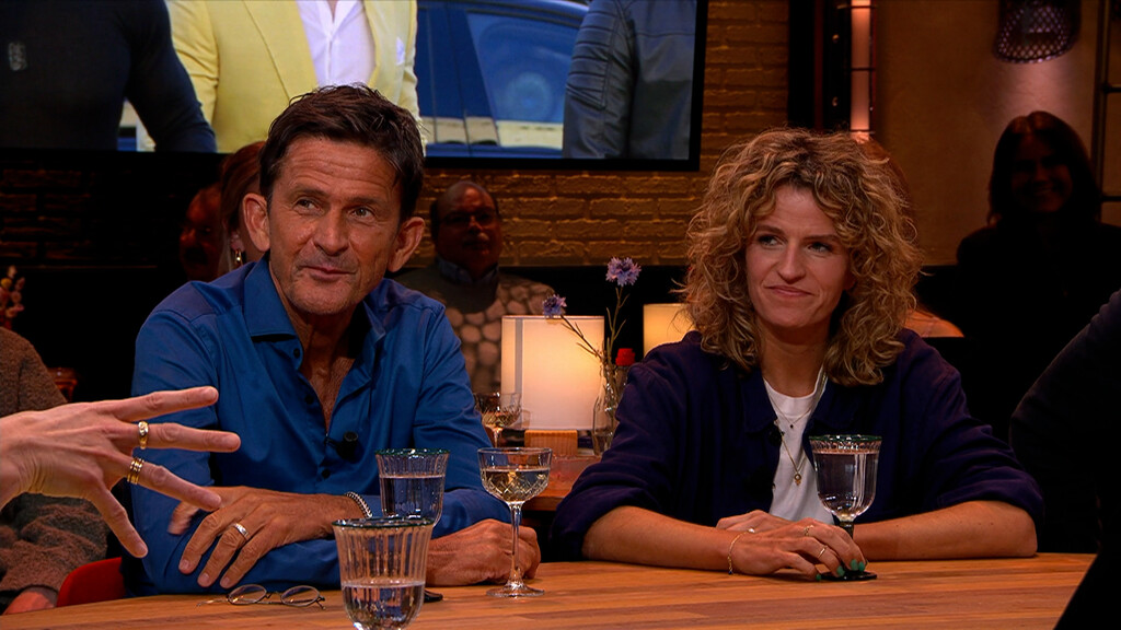 Bar Laat gemist? Kijk het hier.