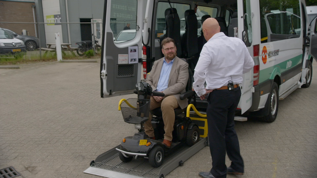 Serie: De Rijdende Rechter gemist? Kijk het hier.