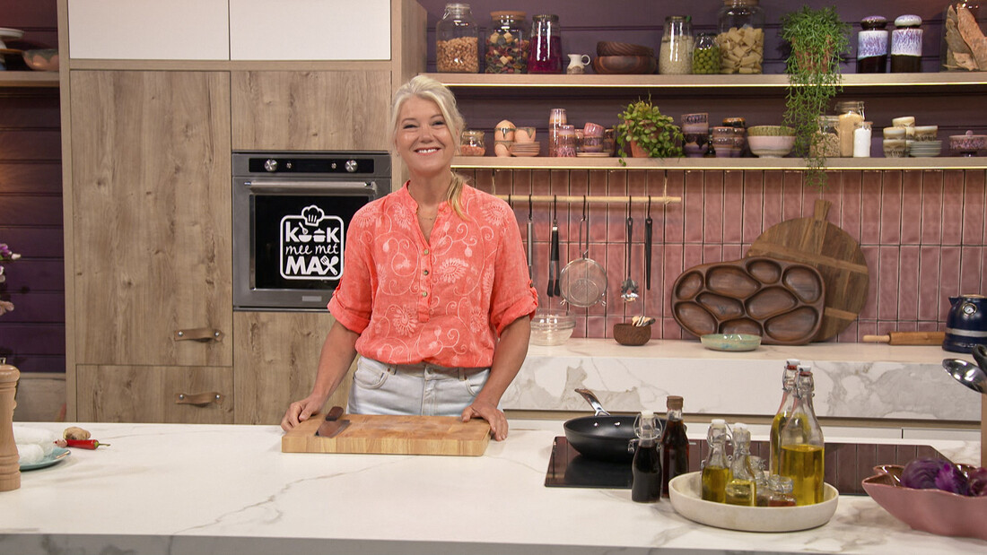 Kook mee met MAX - Duitse zuurkooltaart met bladerdeeg en rookworst ...