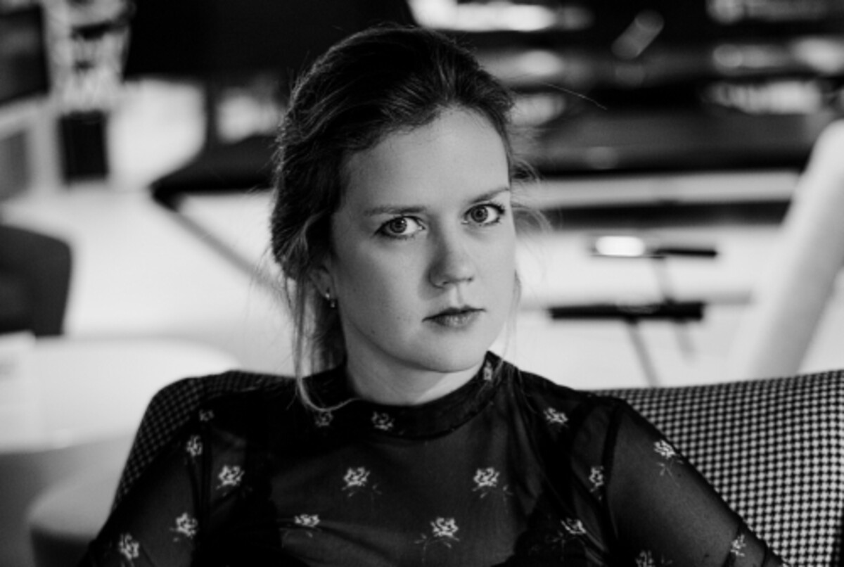 Pianiste Helena Basilova brengt een ode aan haar vader - Nooit Meer ...