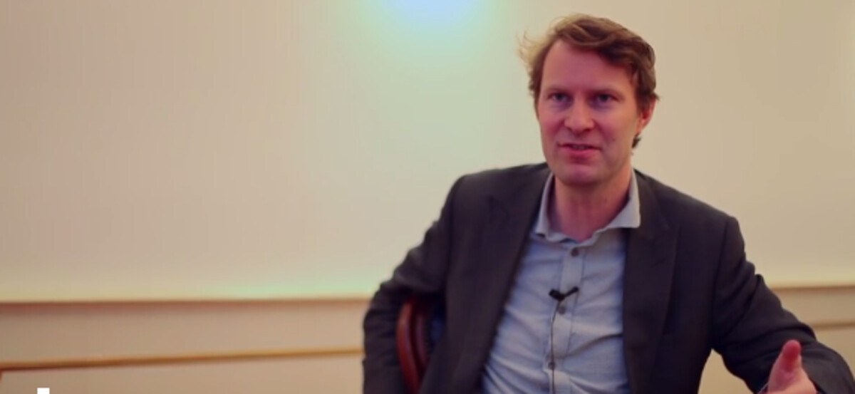Interview Luke Harding over De Snowden Files - VPRO