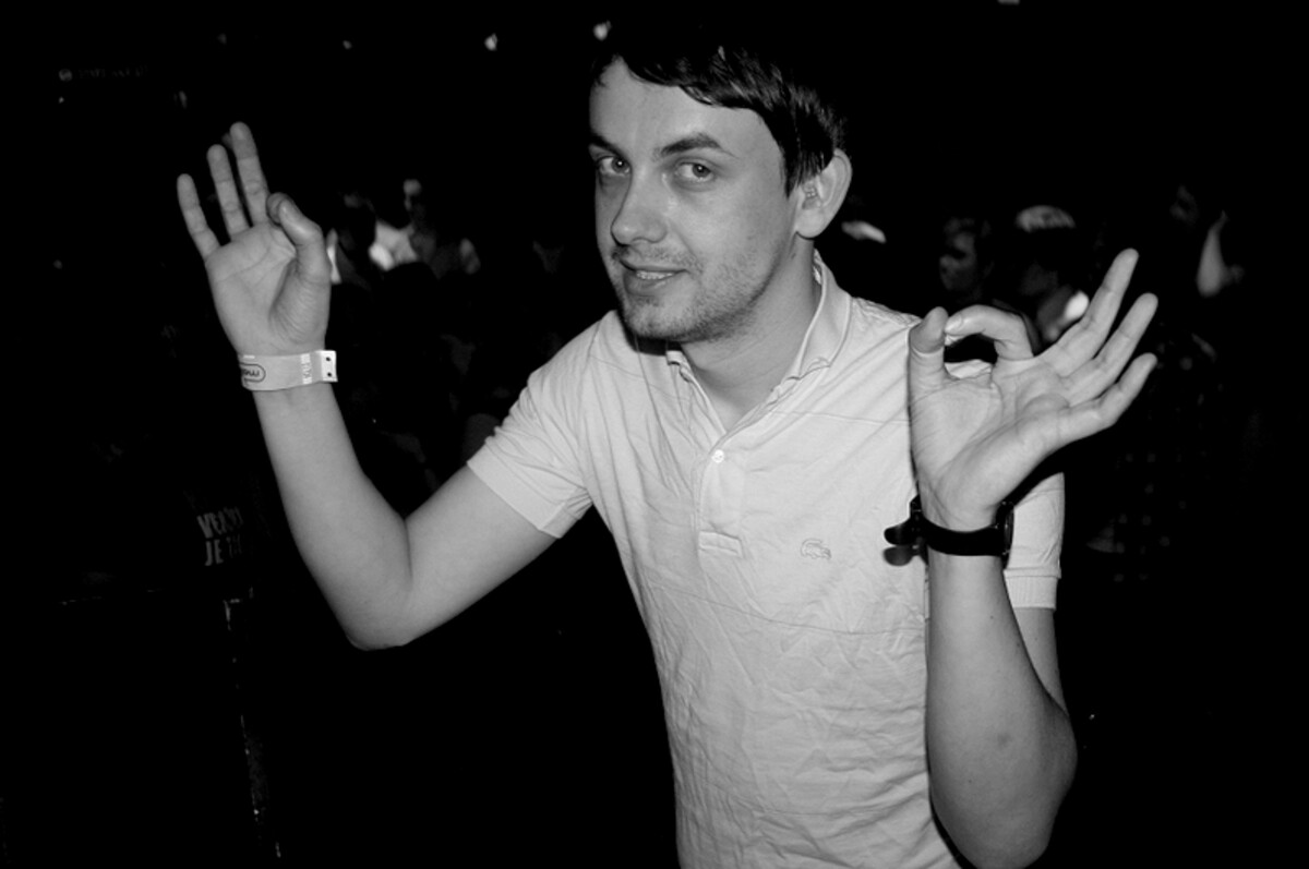 Rory Phillips : Rory Philips @ Rauw Tivoli 08-04-2010 - 3voor12