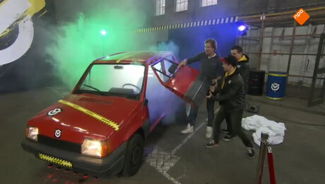 Checkpoint - cp s10a3 grote test: Auto pimpen - Zapp