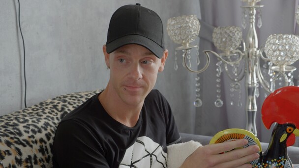 Het Familiediner - Bert van Leeuwen brengt families samen - EO