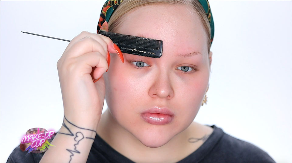 Make-Up Cup: Tutorial | Wenkbrauwen wegwerken gemist? Terugkijken doe je op NPO3.nl