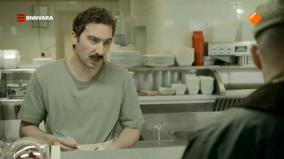 Sluipschutters fragment: Nieuwe snack gemist? Terugkijk doe je op NPO3.nl