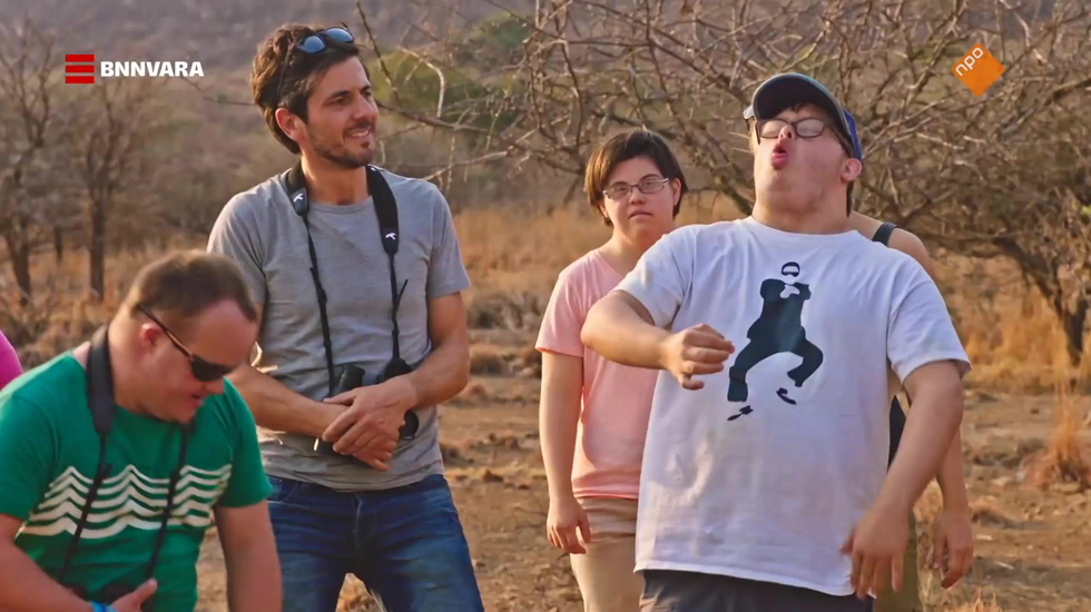 Down the Road fragment: Spelletje: Bokdrol spoeg gemist? Terugkijk doe ...