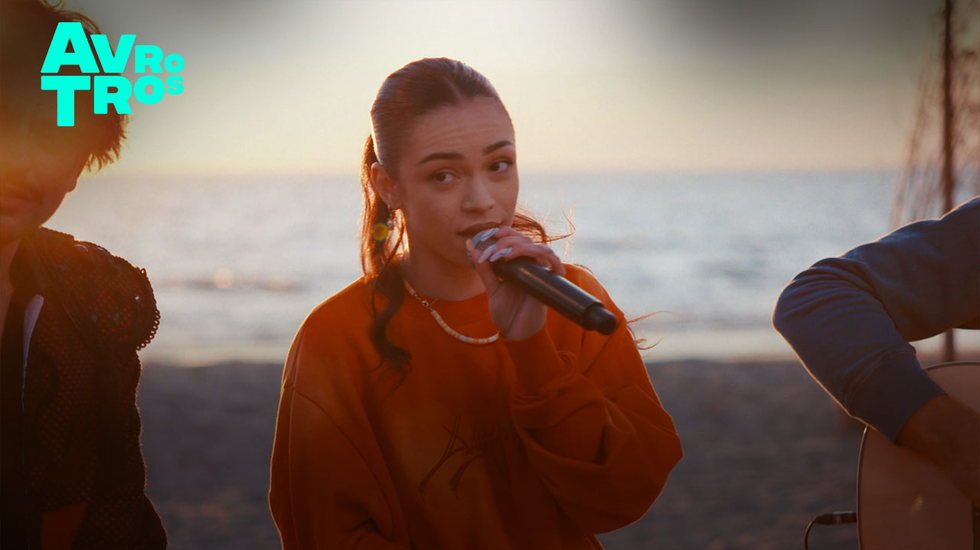 Strandgasten: Sarita Lorena en Simon Keizer - Four Five Seconds gemist ...