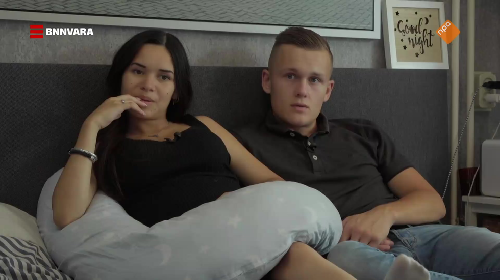 Vier Handen Op Eén Buik fragment: India gemist? Terugkijk doe je op NPO3.nl