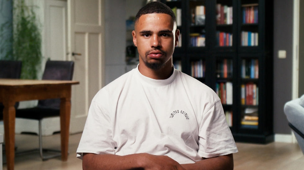 Dubbel gestraft: Hoodie met een veter gemist? Terugkijken doe je op NPO3.nl