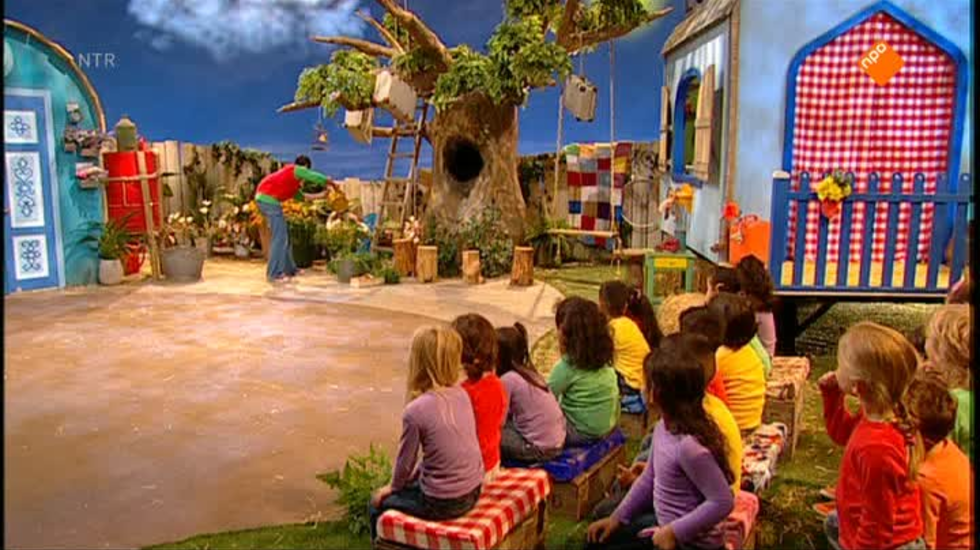 Hoelahoep: Seizoen 2 gemist? Terugkijken doe je op npo.nl/npo3